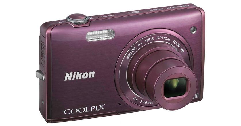 Nikon Digitalni Fotoaparat CoolPix S5200 plum - Kupi OnLine odlična cena Nikon Digitalni Fotoaparat CoolPix S5200 plum - Kupi OnLine odlična cena