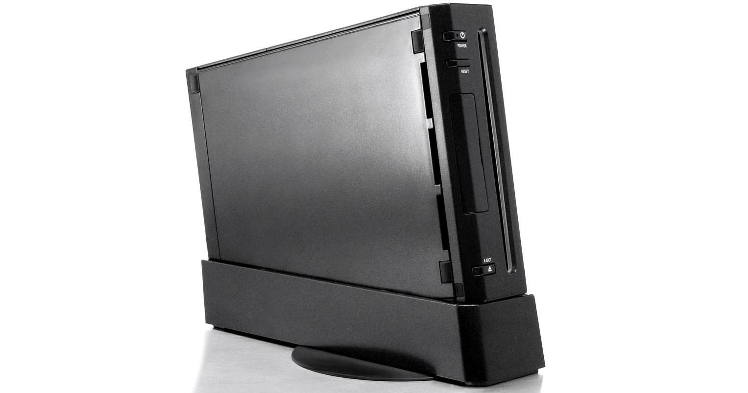 Nintendo Wii + Wii Sports + Wii Sports Resort + Remote Plus - Crna boja ...