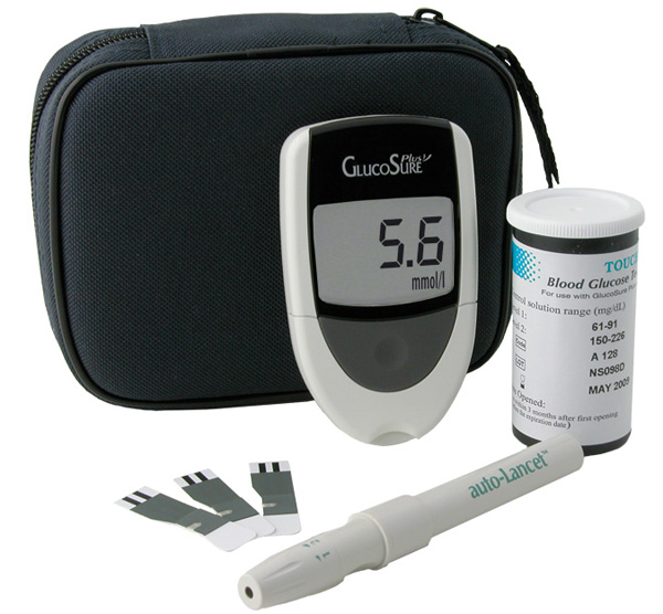 Aparat za merenje šećera u krvi komplet GlucoSure Plus Slika 1: Merači ...